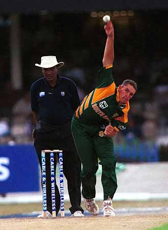 Andre Nel just about to release the ball | ESPNcricinfo.com