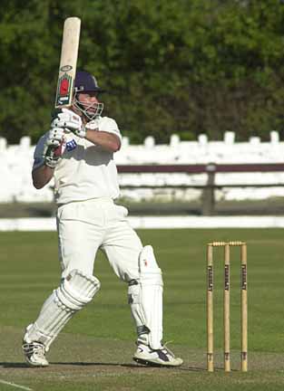 Matthew Mott in action | ESPNcricinfo.com