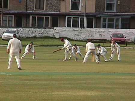 They gave Neil Wells a very attacking field | ESPNcricinfo.com