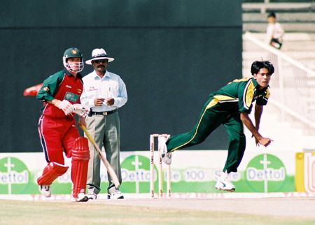 Mohammad Sami of Pakistan bowls | ESPNcricinfo.com