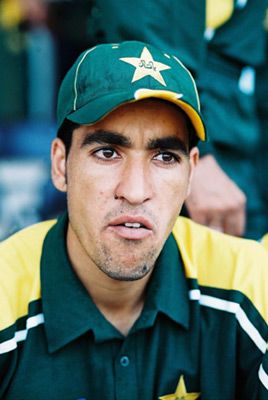 Umar Gul - Portrait 2003 | ESPNcricinfo.com