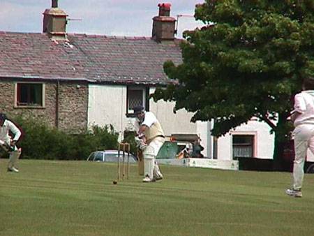 Keith Hornby faces Stuart Maher in the first over | ESPNcricinfo.com