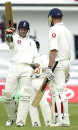 Geraint Jones celebrates his maiden Test half century | ESPNcricinfo.com