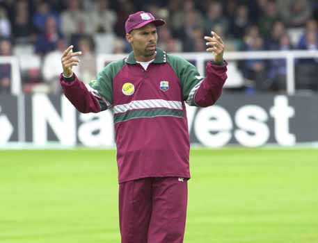 Jimmy Adams directing his field at Canterbury | ESPNcricinfo.com