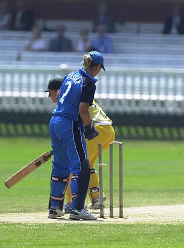 Fitzpatrick is bowled by Connor for 4 | ESPNcricinfo.com