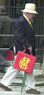 MCC Member arrives for the 2nd Test | ESPNcricinfo.com