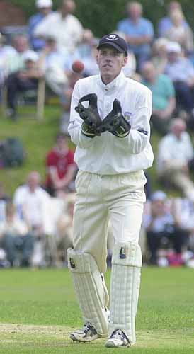 Andrew Pratt ; wicket keeping portrait 2001 | ESPNcricinfo.com
