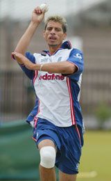 Sajid Mahmood in training | ESPNcricinfo.com