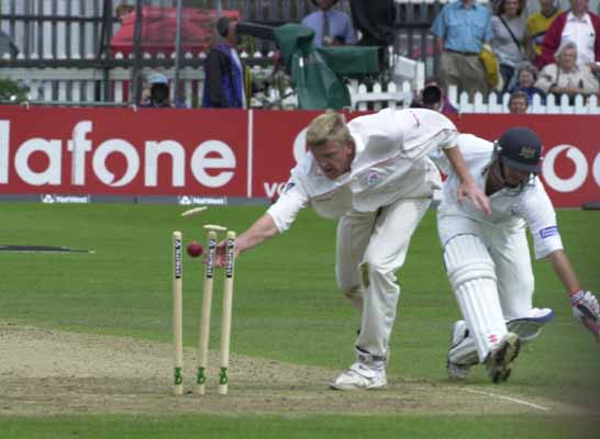 Matt Windows is run out by Peter Martin | ESPNcricinfo.com