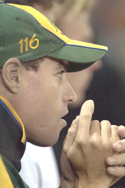 Bevan sits on the side line, Australia v South Africa, 2nd ODI, 2000/01 ...