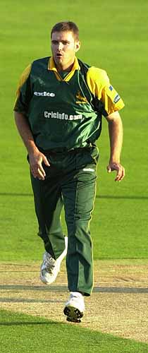Greg Smith bowling in the National League 2001 | ESPNcricinfo.com