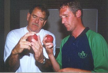 Terry Jenner with M Gillespie | ESPNcricinfo.com