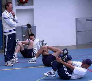 Eric Simons watches over a pre-season training session | ESPNcricinfo.com