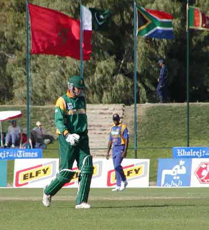 Pollock walks back to the pavilion | ESPNcricinfo.com