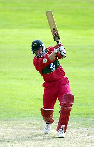 Darren Maddy with an off-drive | ESPNcricinfo.com