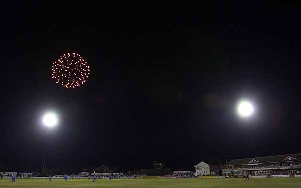 Fireworks over Derby as Surrey take to the Derbyshire bowling ...