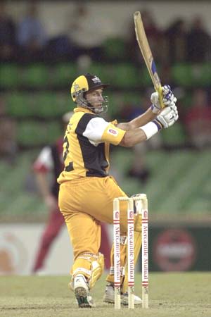 Mike Hussey batting | ESPNcricinfo.com