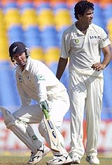 Nathan Astle completes a run | ESPNcricinfo.com