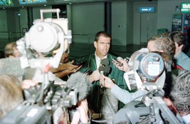 Hansie Cronje speaks with the Press | ESPNcricinfo.com