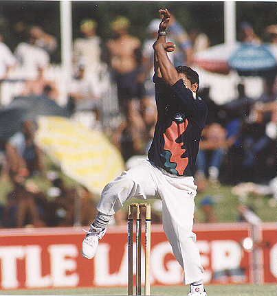 Paul Adams' bowling action, 1996 | ESPNcricinfo.com