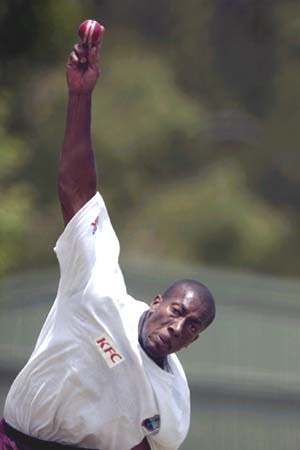 McLean bowling at training | ESPNcricinfo.com