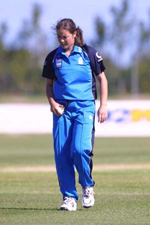 Sarah Collyer of England in action against the Dutch | ESPNcricinfo.com