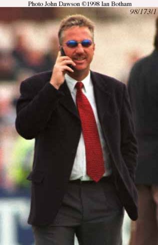 Ian Botham looking smart | ESPNcricinfo.com