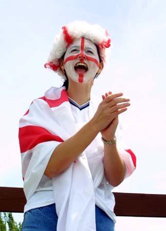 Proud english fan, Helen Thornton yells support to the England girls ...