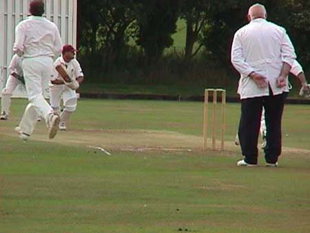 Mark Stevenson drives | ESPNcricinfo.com