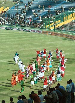 Colourful entertainment brightens up the spectators' day at Mohali ...