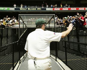 Steve Waugh waves goodbye to the MCG and moves on to his last hurrah at ...