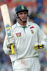 Graeme Smith raises his bat after reaching his fifty | ESPNcricinfo.com
